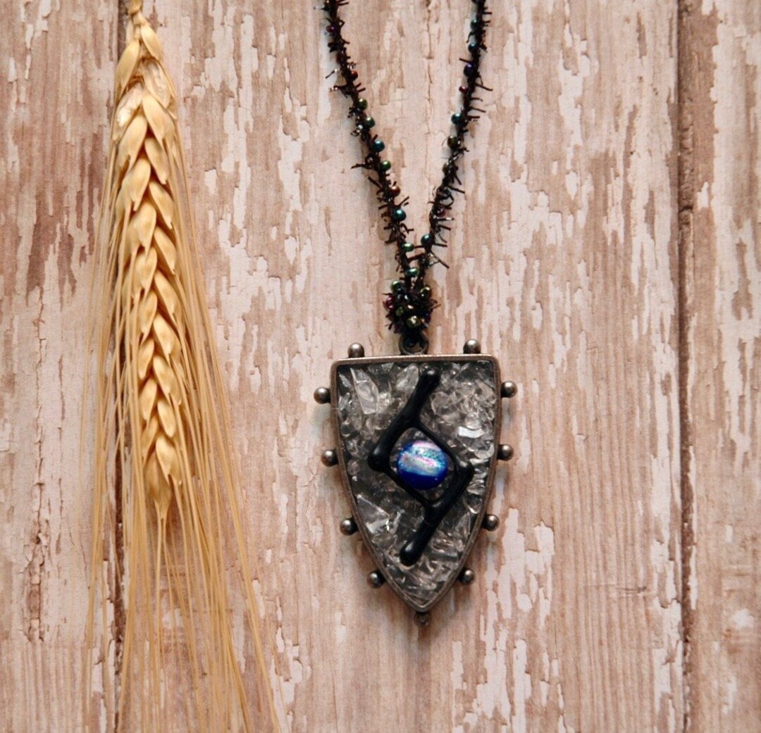 Jera Glass Runes Tribal Shield Maiden Quartz Pendant Necklace | Norse ...
