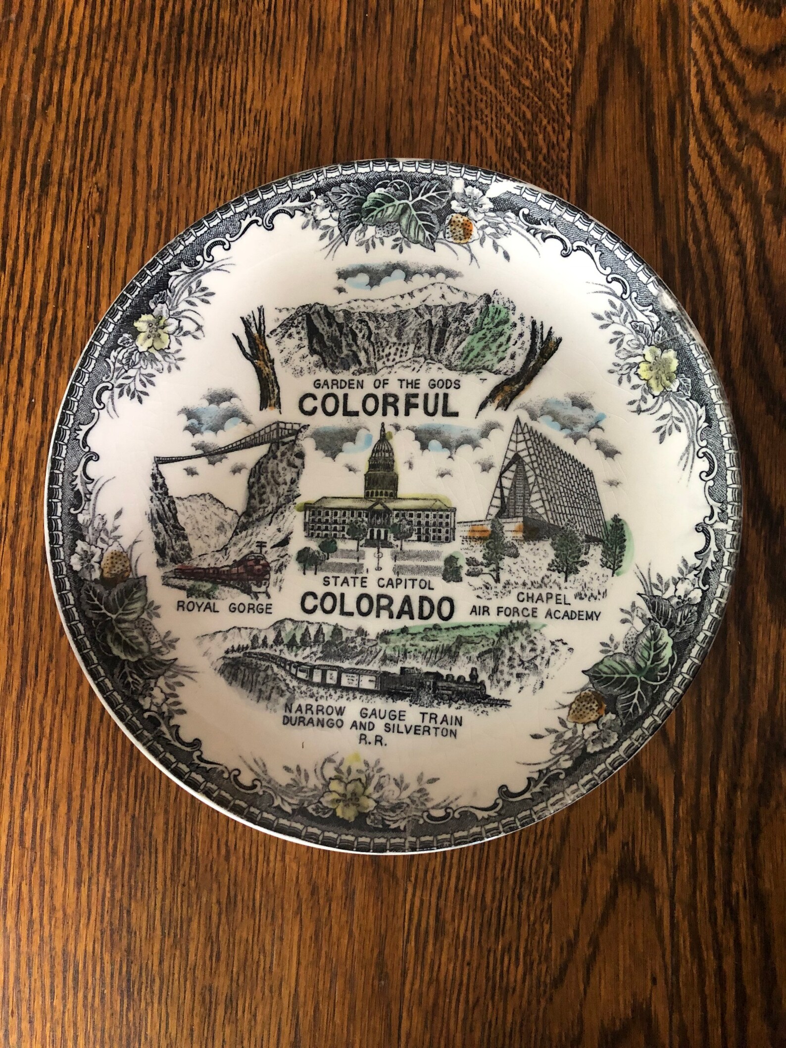 Vintage Colorado Souvenir State Plate Colorado Landmarks Decorative ...