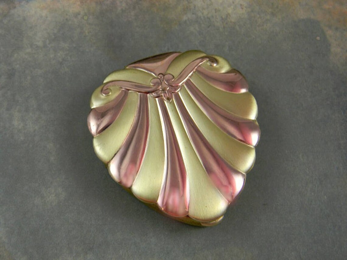 Vintage Art Deco Seashell Compact Box Case Lamode Powder Puff | Etsy