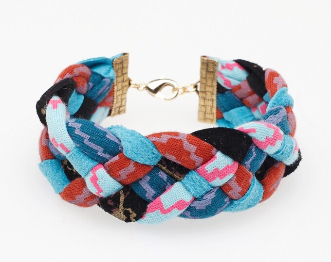 Hand Printed Braided Fabric Bracelet in Blue and Black - Etsy