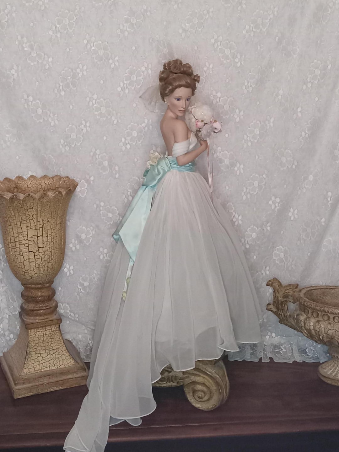 Lovely Vintage Ashton Drake "summer Dream" Porcelain Bride Doll by ...