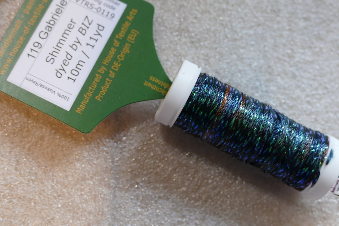 Gabriele Ribbon Floss Shimmer Painters Threads Tentakulum Embellishment ...