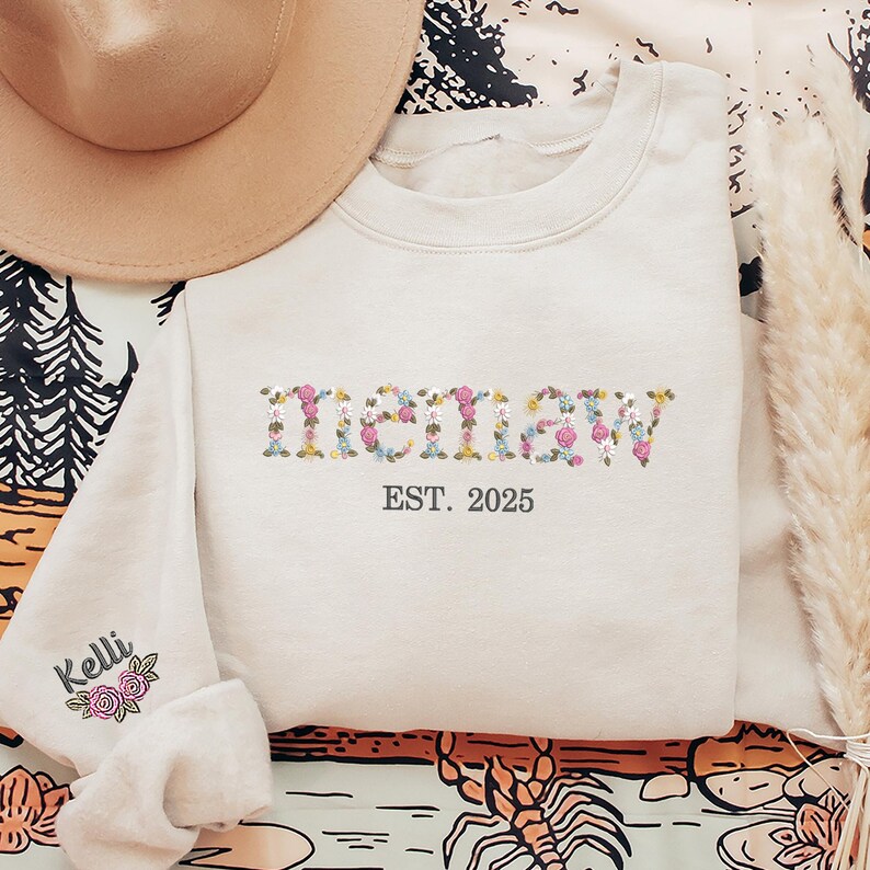 Embroidered Memaw Sweatshirt, Custom Memaw Floral Applique Sweatshirt ...