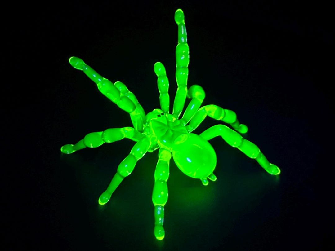 Uranium Glass Tarantula Spider - Glass Figurine Sculpture - Etsy