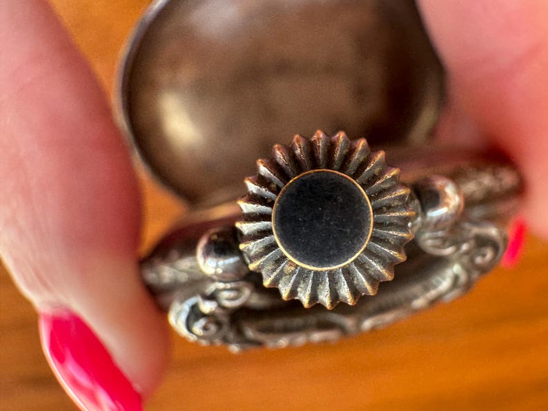 Antique Swiss Pocket Watch Felicitas Neuchatel - Hunting Dog & Floral ...