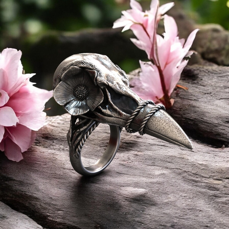 Witchcraft Ring - Etsy