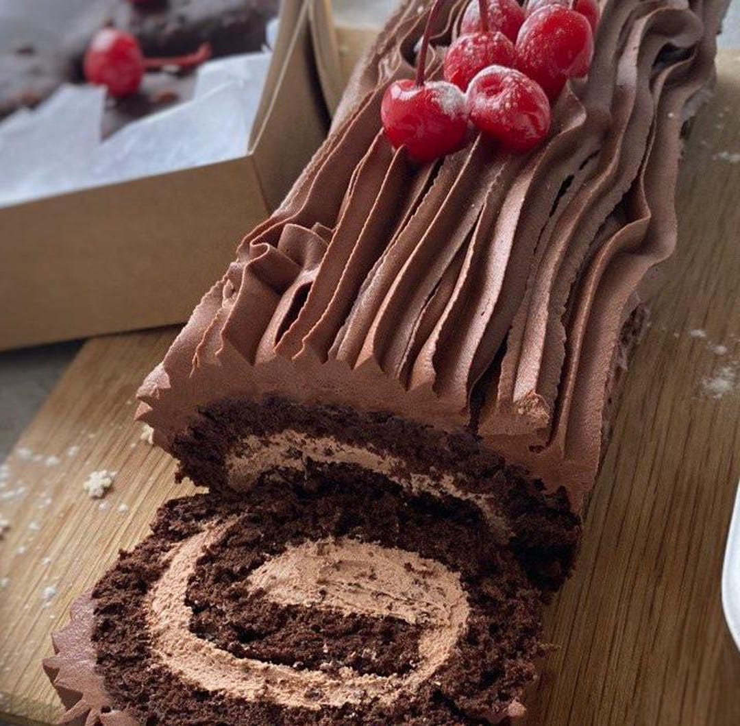 Chocolate Yule Log Recipe (bûche De Noël) | Easy-to-follow Recipe With ...