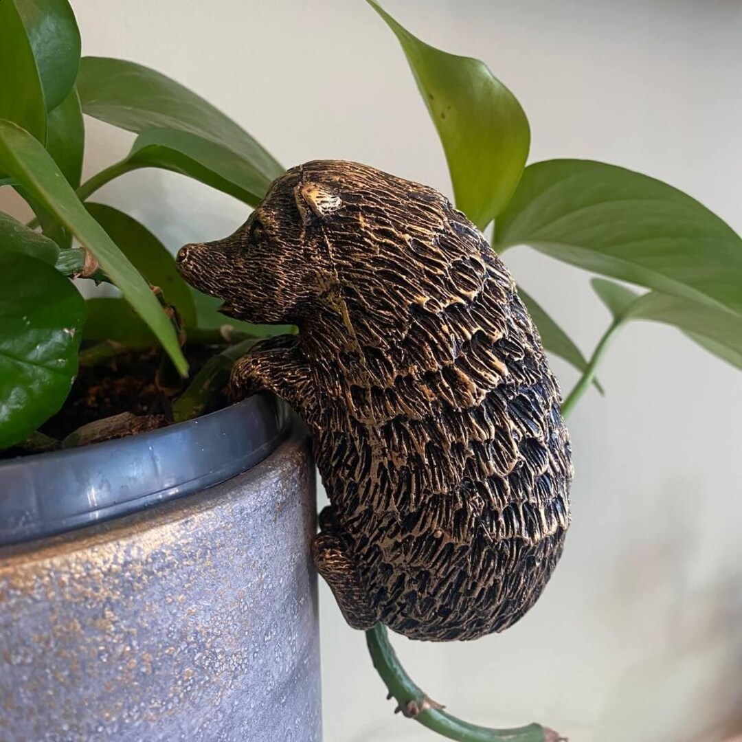 Hedgehog Pot Hanger – Bronze Effect Garden Decor Ornament for Plant ...