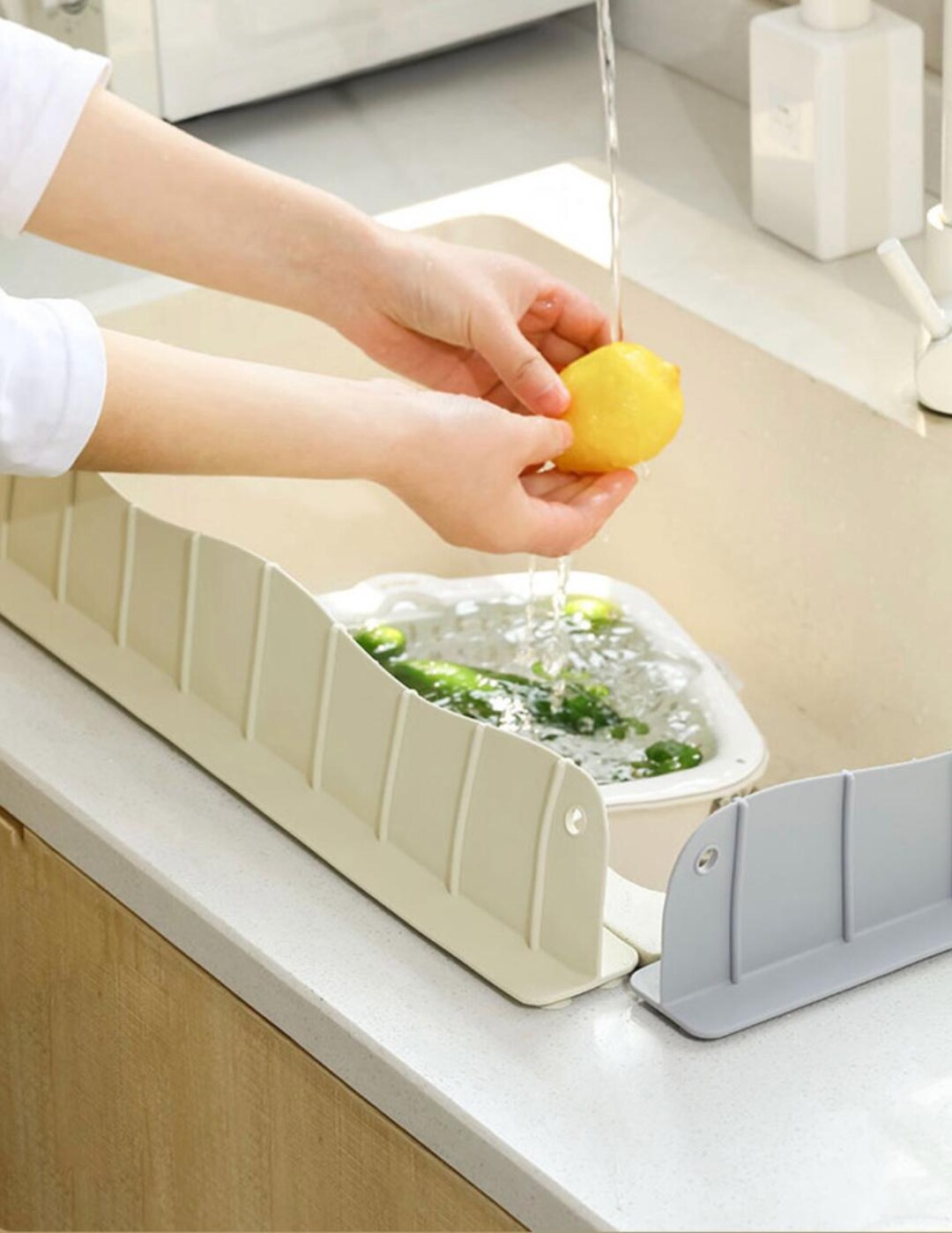 Silicone Sink Splash Guard Water Barrier 49cm, Kitchen Countertop ...