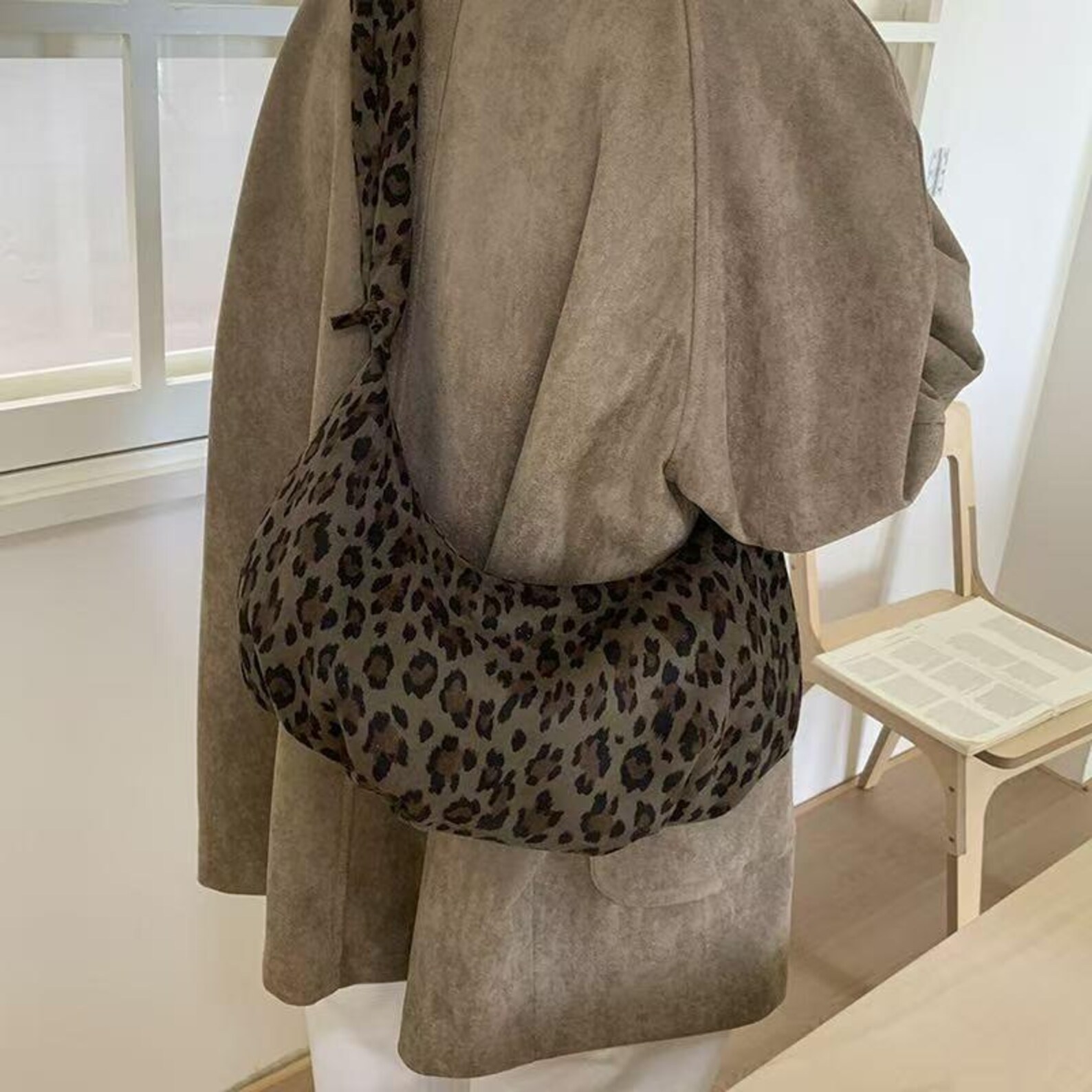 Leopard Shoulder Bag, Scrunch Strap Hobo Bag, Y2K Leopard Purse, Soft ...
