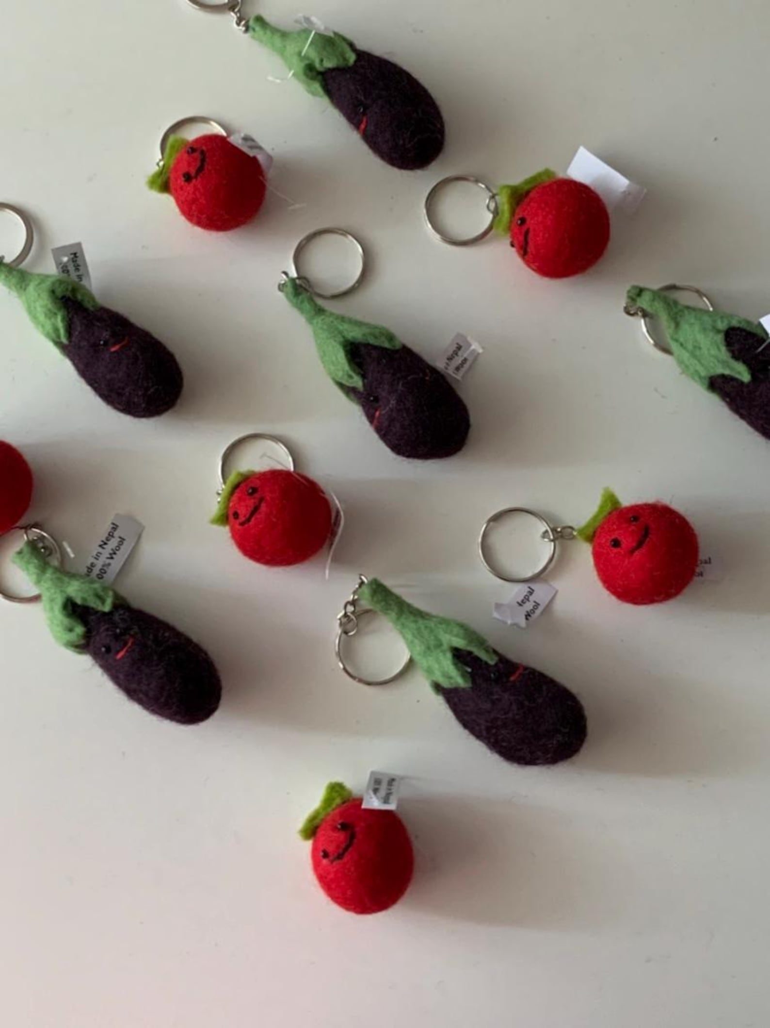 Handmade Felt Fruit & Veggie Keychains | Cute Wool Key Ring Gift ...