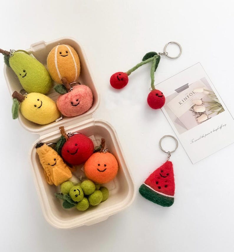 Handmade Felt Fruit & Veggie Keychains | Cute Wool Key Ring Gift ...