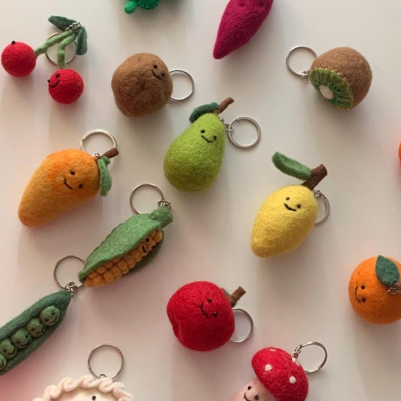 Handmade Felt Fruit & Veggie Keychains | Cute Wool Food Charms | Kawaii ...