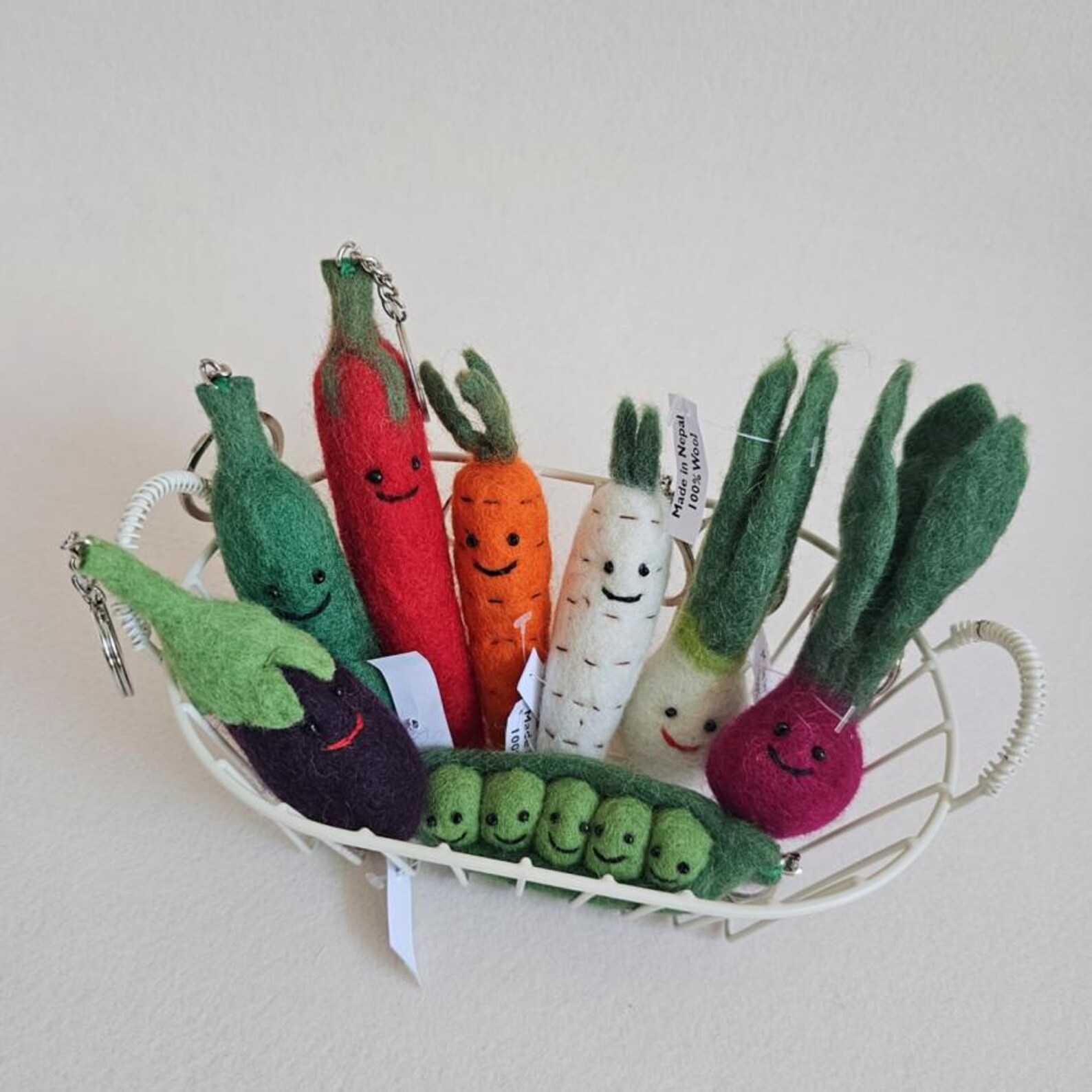 Cute Felt Vegetable Fruit Keychains – Handmade Kawaii Plush Key Ring ...