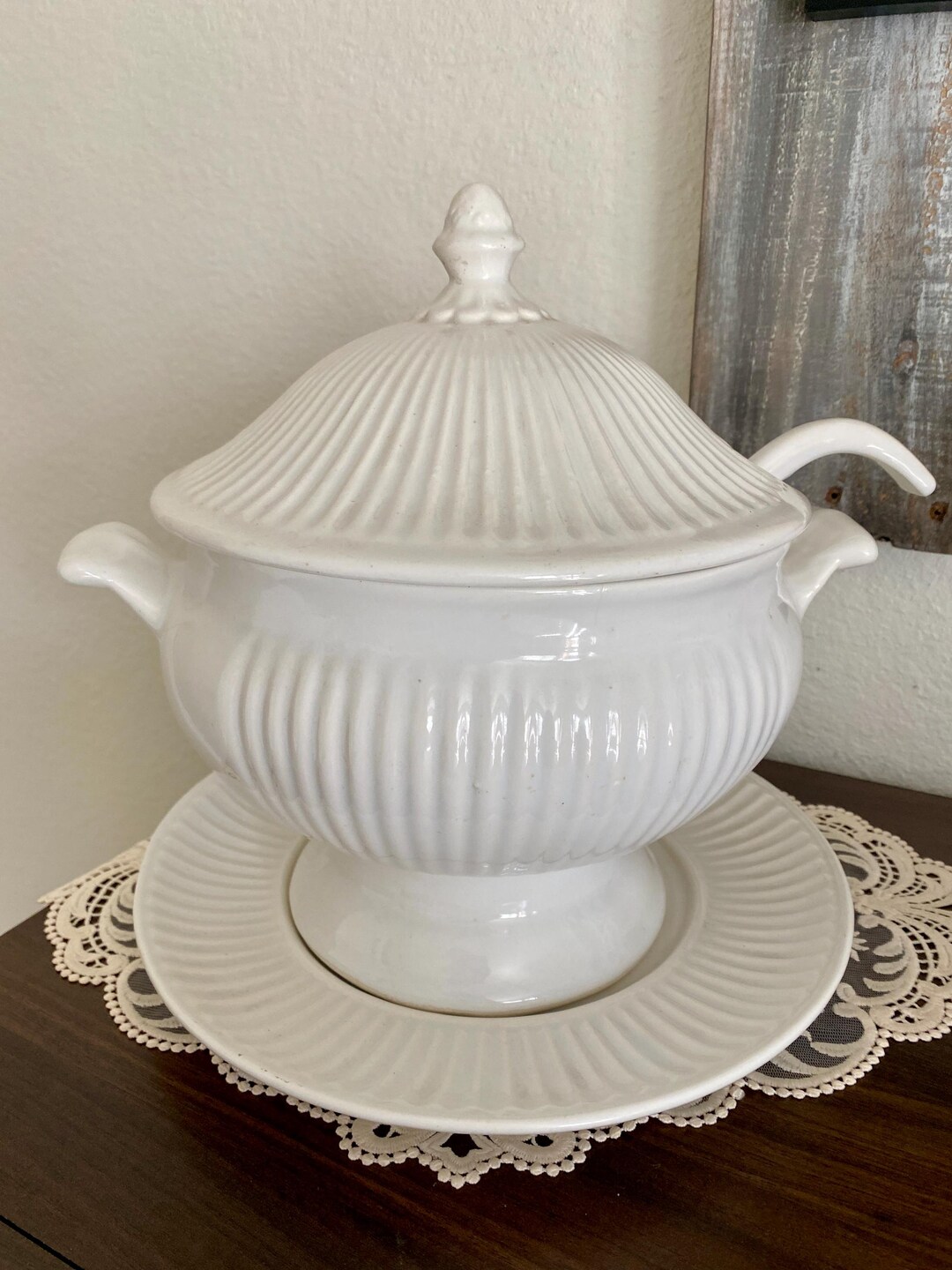Vintage Mid-century White Soup Tureen With Ladle From California ...