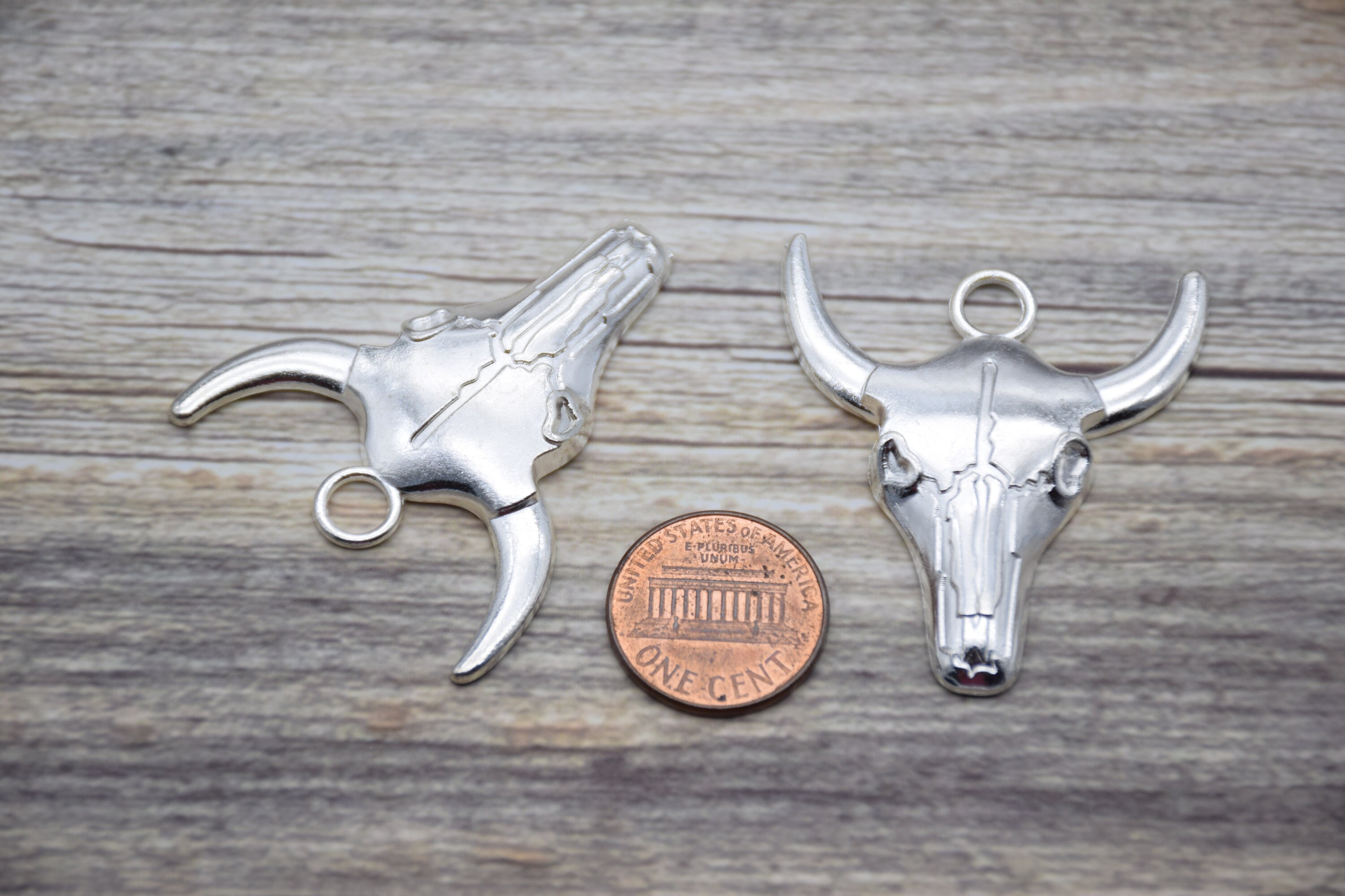 10 Bull Head Charm Cow Charm Cattle Pendant Buffalo Western Charm 42mm ...