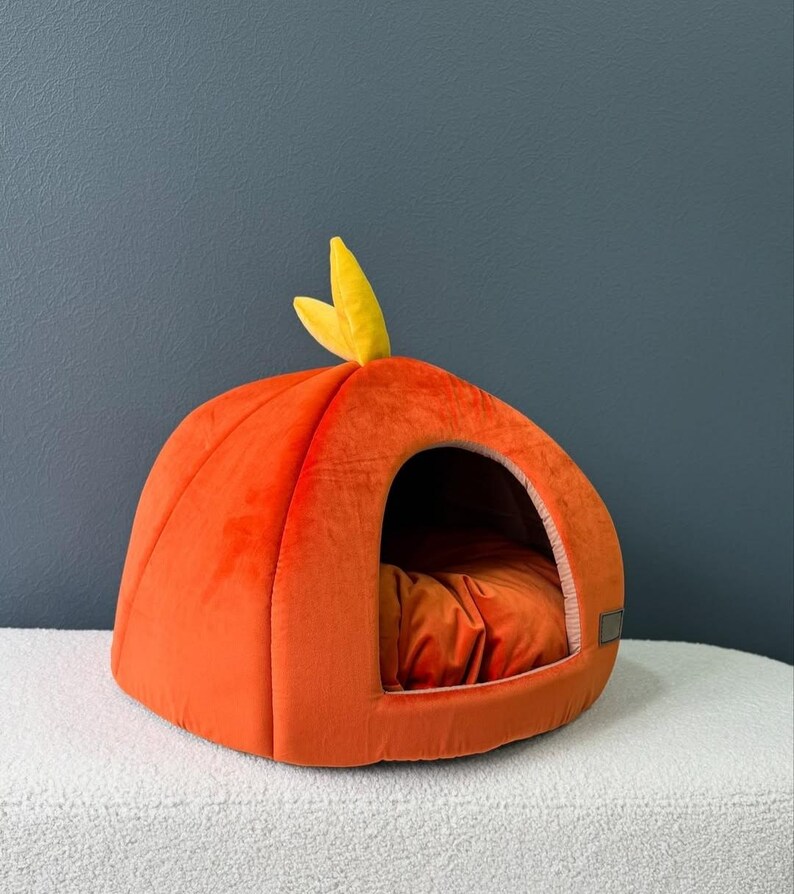 Bright & Original Pet House – Cozy Custom Dog Bed for Cats and Small ...