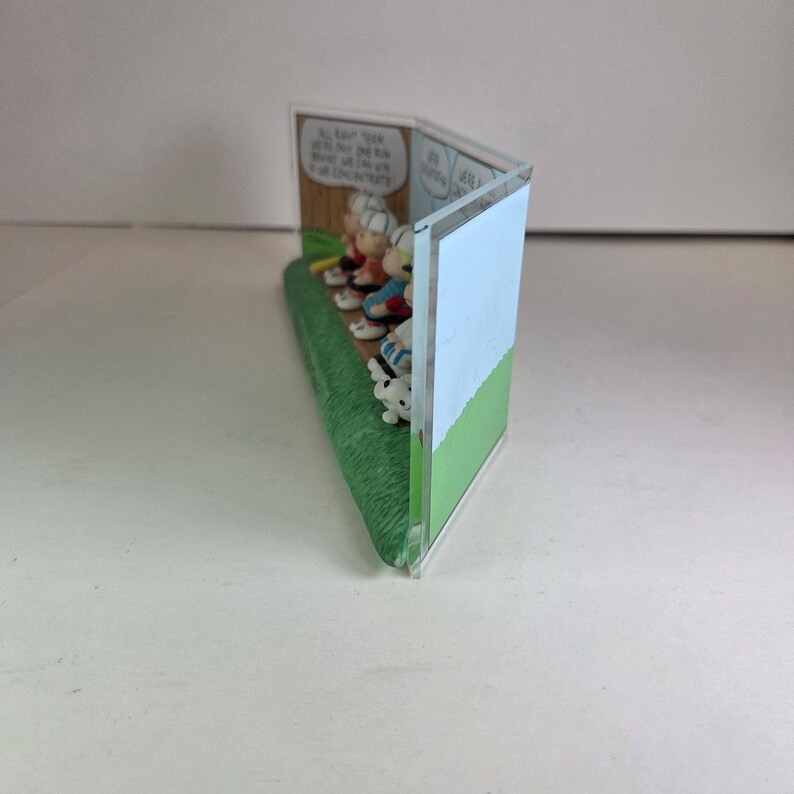 Hallmark Peanuts Gallery the Winning Team Baseball Figurine Snoopy 2000 ...