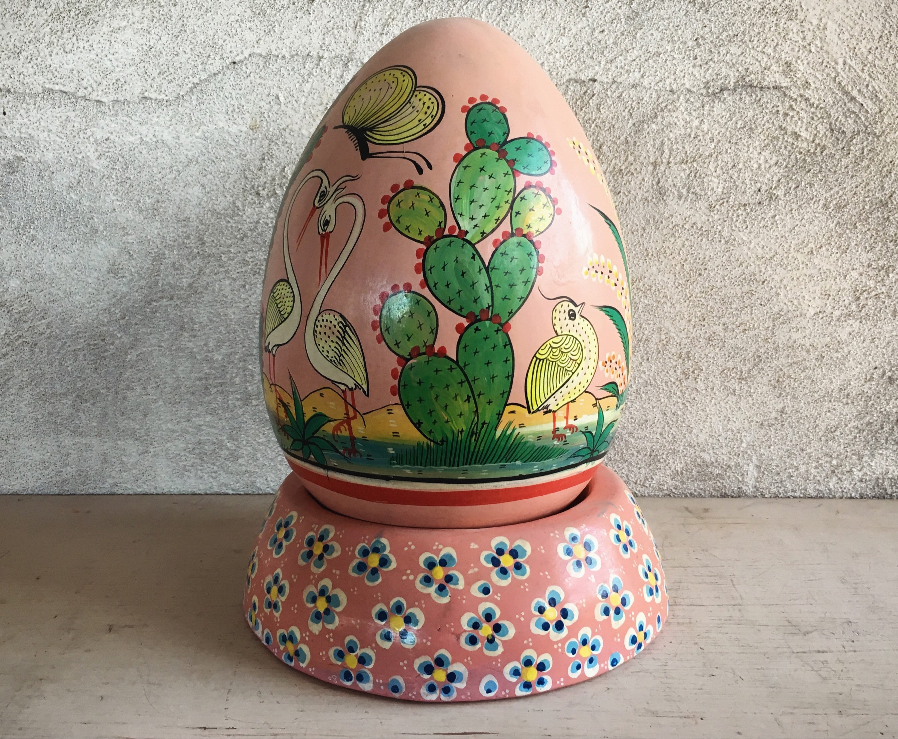 Rare Large Tlaquepaque Pottery Egg on Stand Fantasia Design, Pink Decor ...