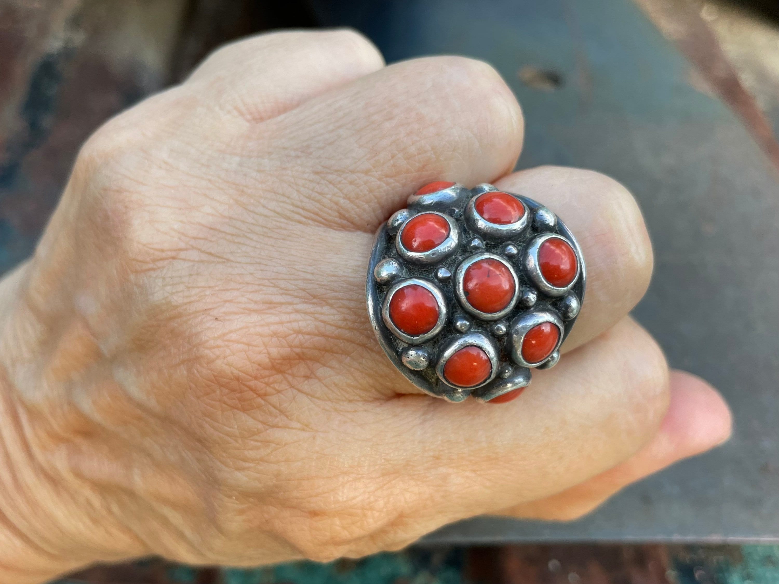 Zuni Mediterranean Coral Snake Eye Knuckle Ring Women Size 9.5, Vintage ...