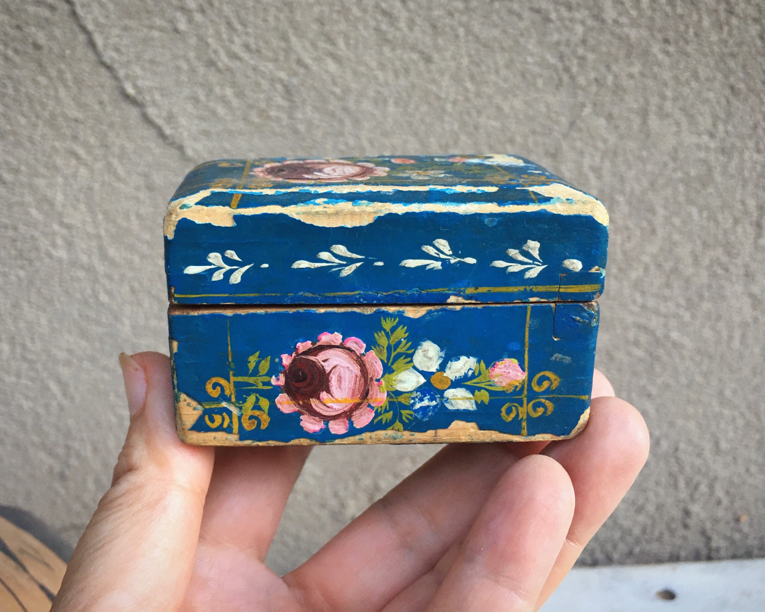Very Small Tiny Vintage Mexican Lacquer Painted Wood Box with Floral ...