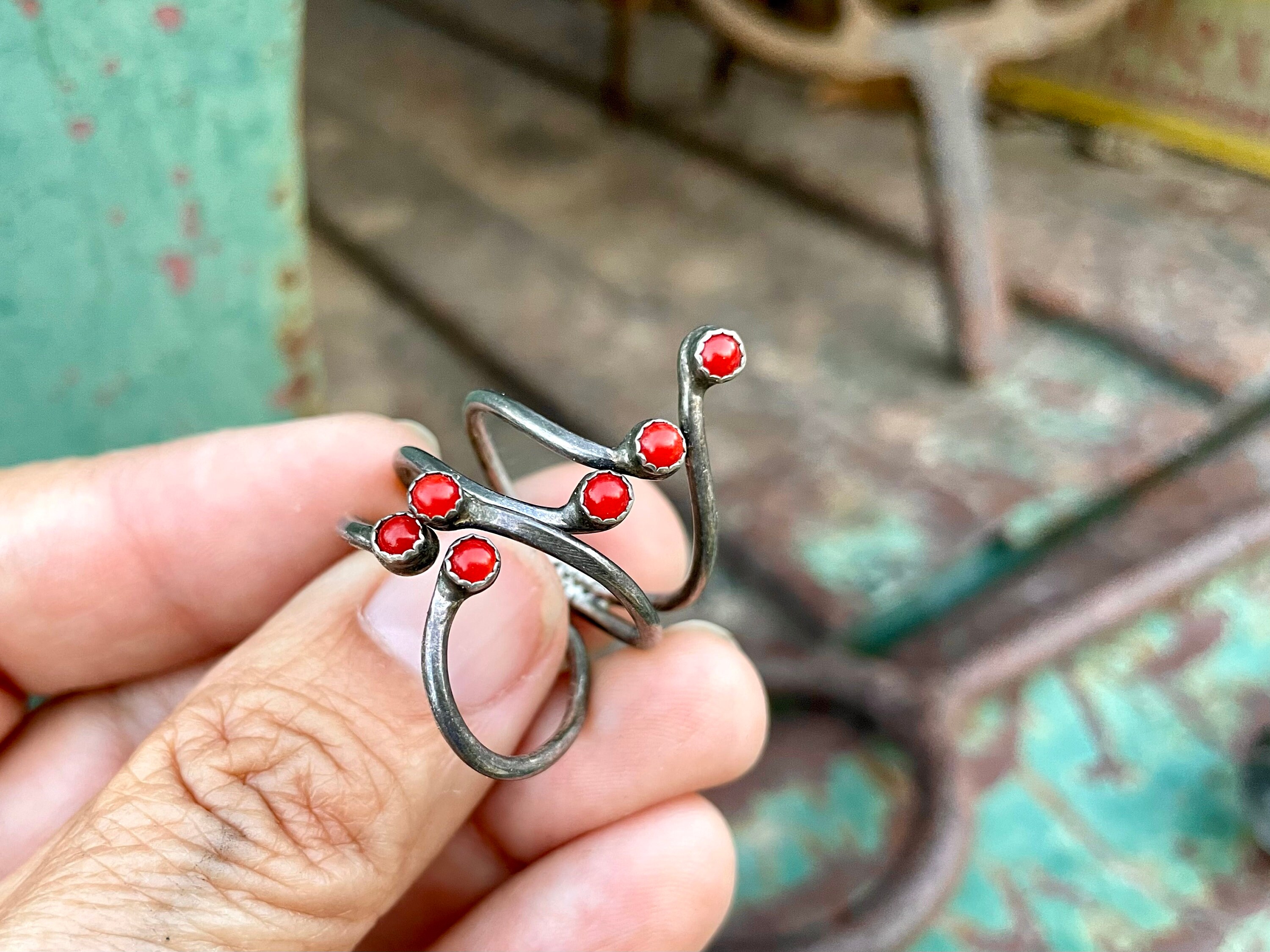 2004 Sterling Silver Wire Wrap Coral Snake Eye Ring Approx Size 10 by ...