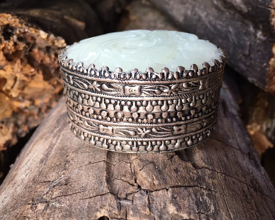 Vintage Small Stash Box with Carved Stone Dragon Chinoiserie Decor ...