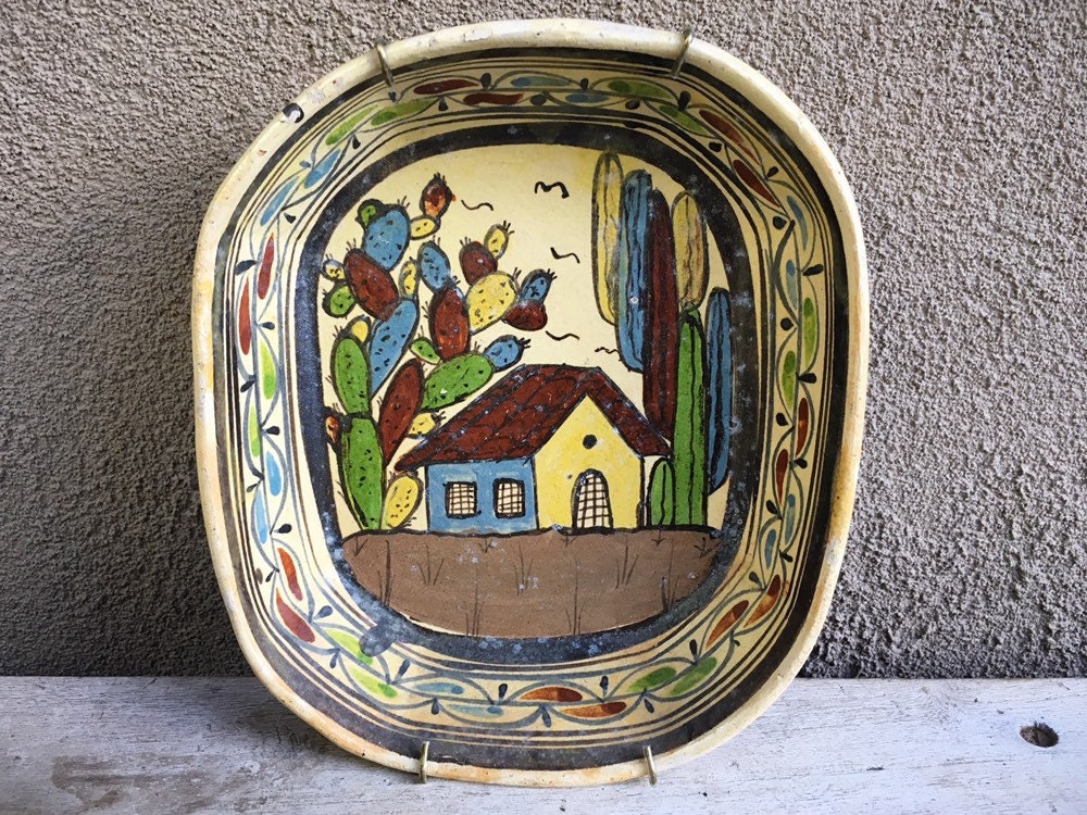 Old Mexican Pottery Tlaquepaque Dishes with House Designs Wall Plates ...
