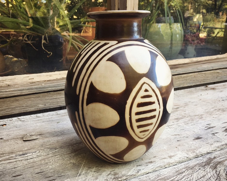 Pottery Vase from Peru, Southwestern Decor, Shelf Display, Ceramic Vase ...