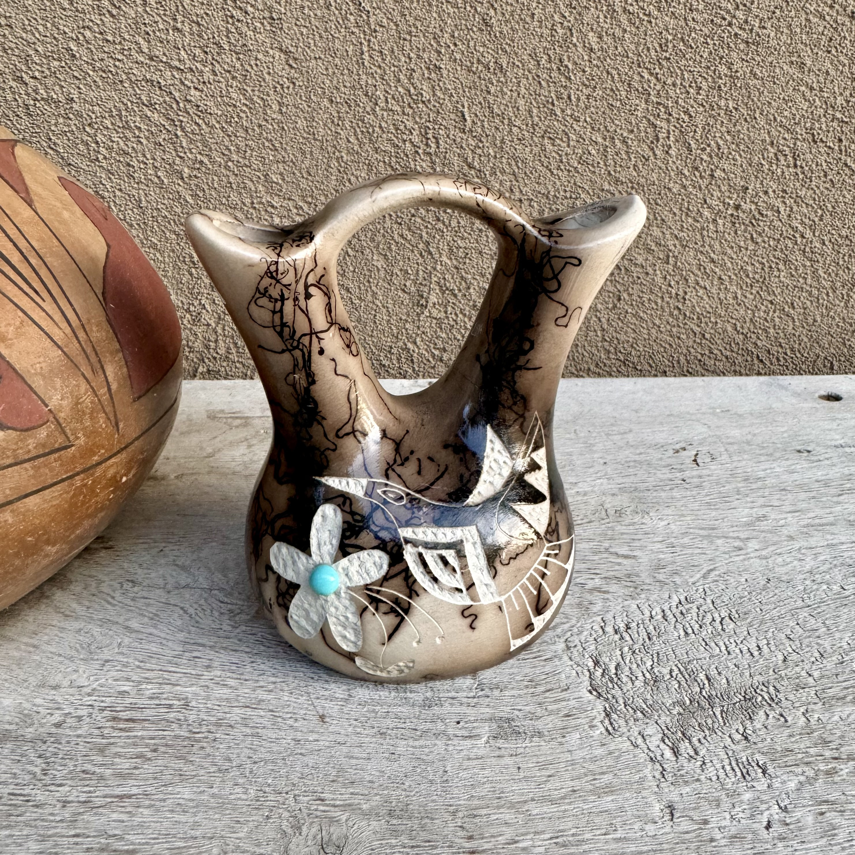 Navajo Vail Horsehair Pottery Wedding Vase Sgraffito Flower w ...