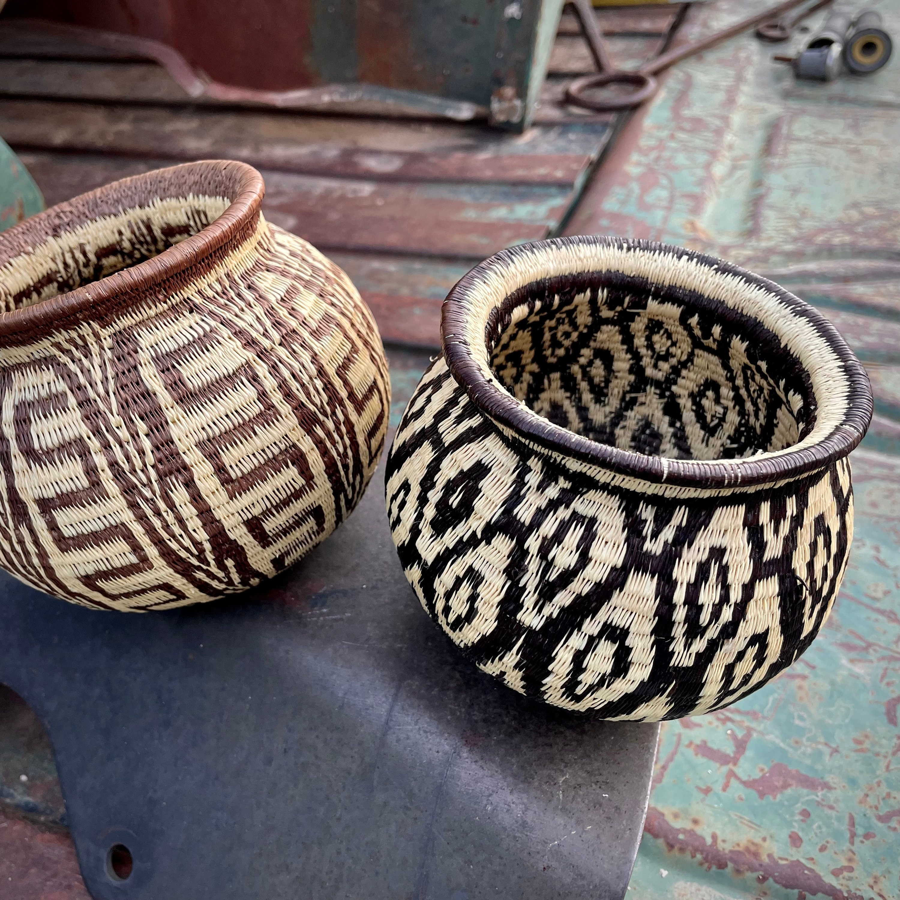 Pair of Approx 4 Tall Panamanian Basket Vase Wounaan Embera, Earthtone ...