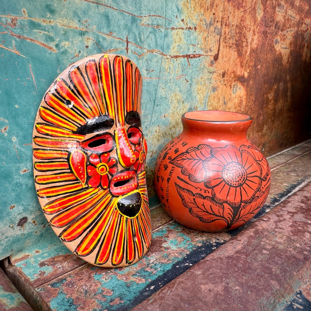Mexican Pottery Small Olla and Wall Hanging (chipped), Primitive ...