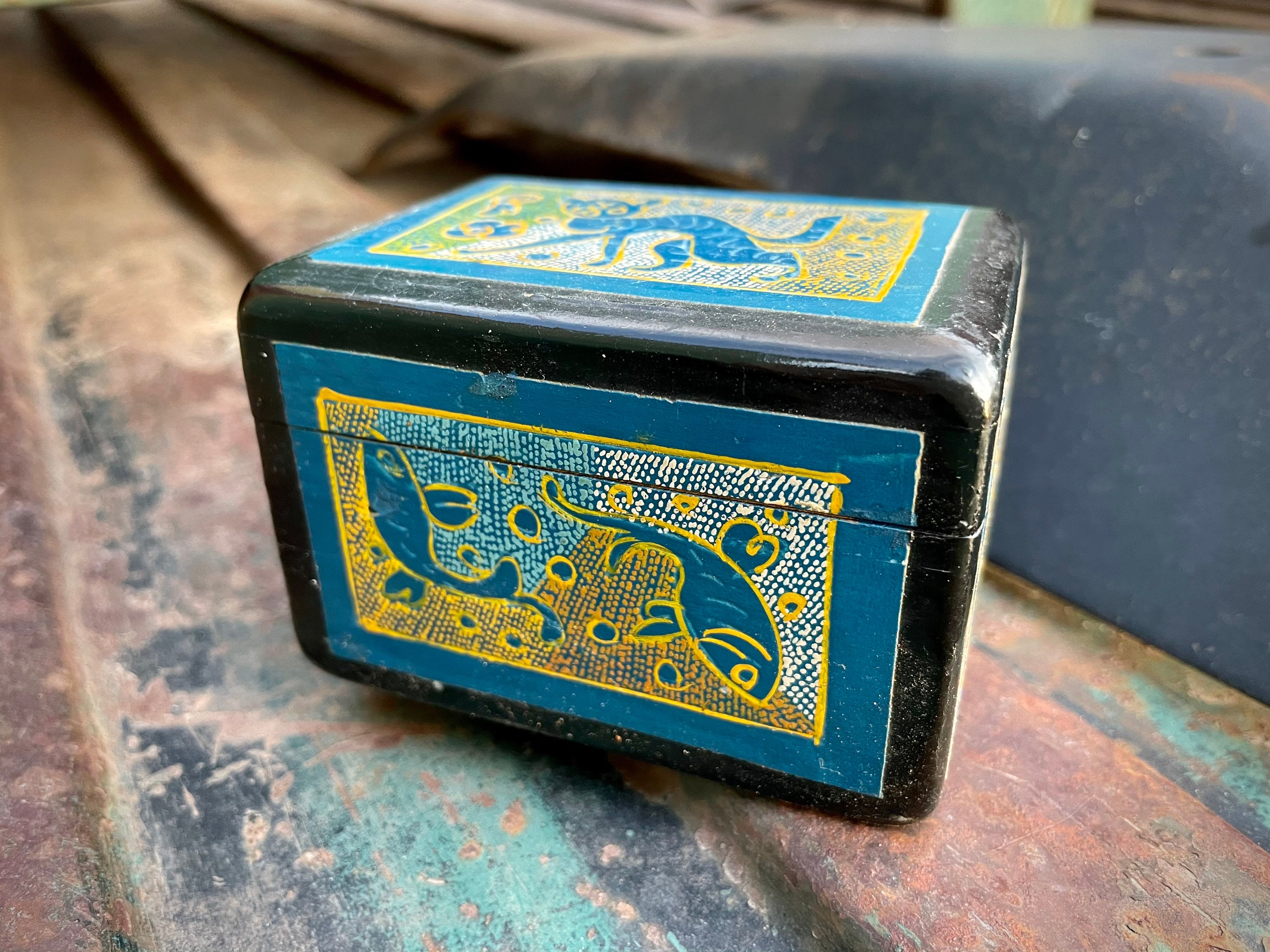Very Small Vintage Mexican Lacquer Painted Wood Box with Animal Design ...