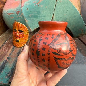 Mexican Pottery Small Olla and Wall Hanging (chipped), Primitive ...