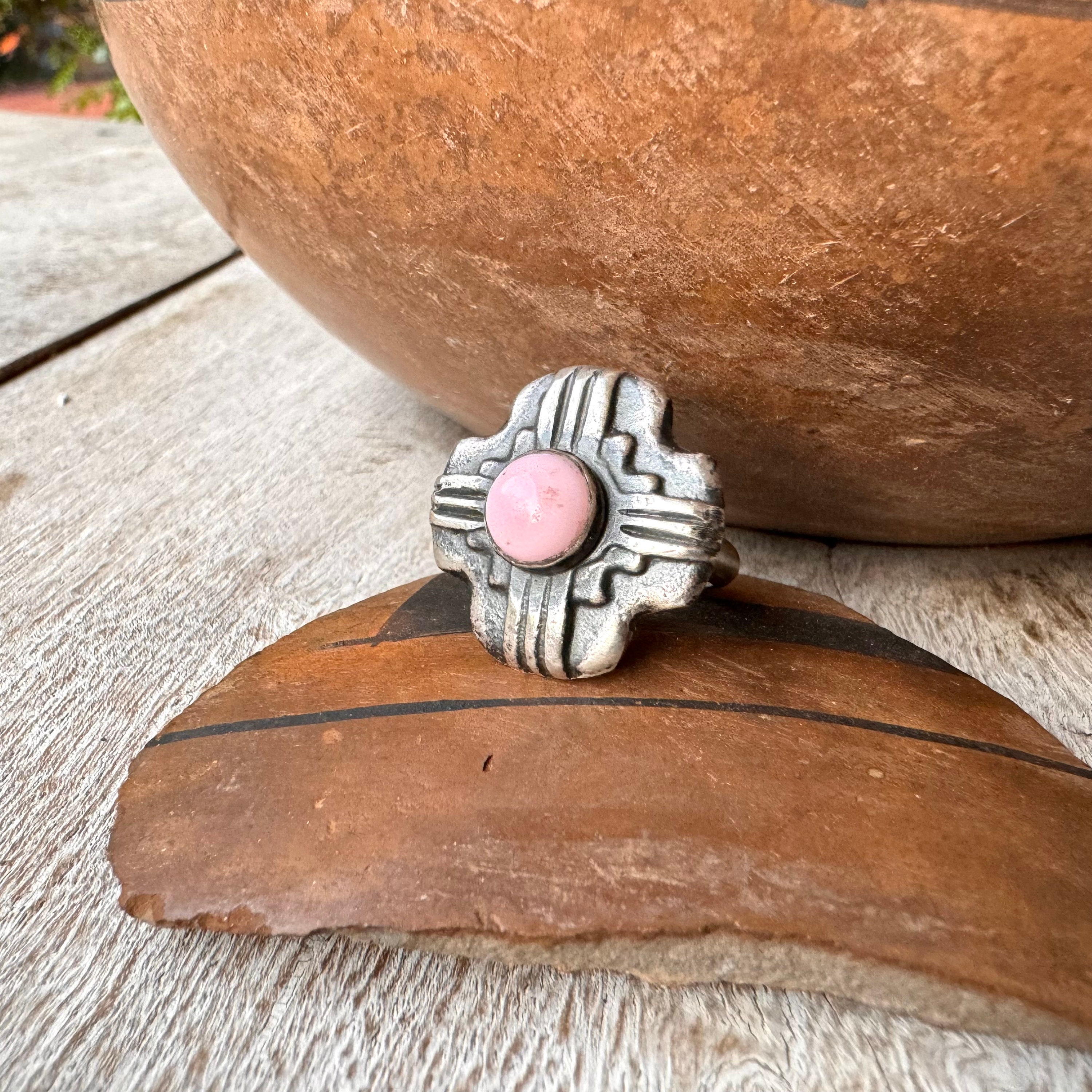 Sterling Silver Zia Symbol w/ Pink Conch Ring Size 8, Signed Navajo Jewelry