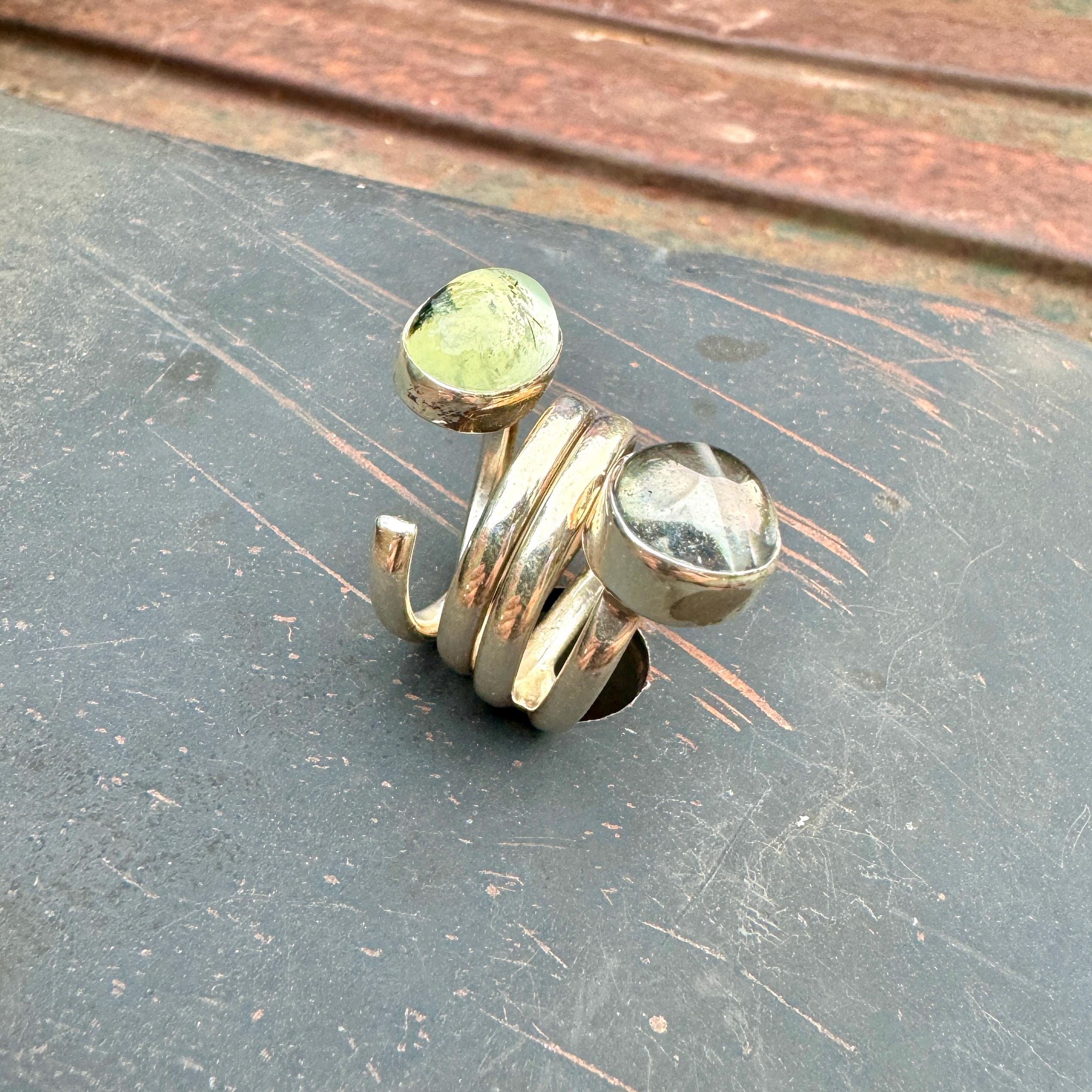 Lilly Barrack Sterling Silver Prehnite Twist Ring Approx Size 7 ...