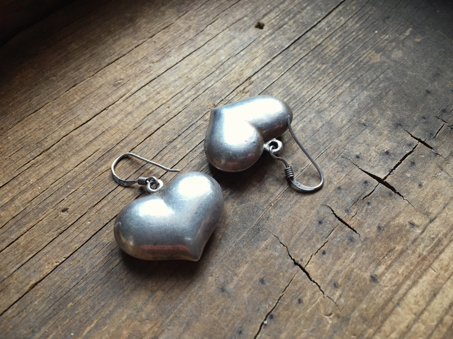 Vintage 925 sterling silver puffy heart dangle earrings, Mexican silver ...
