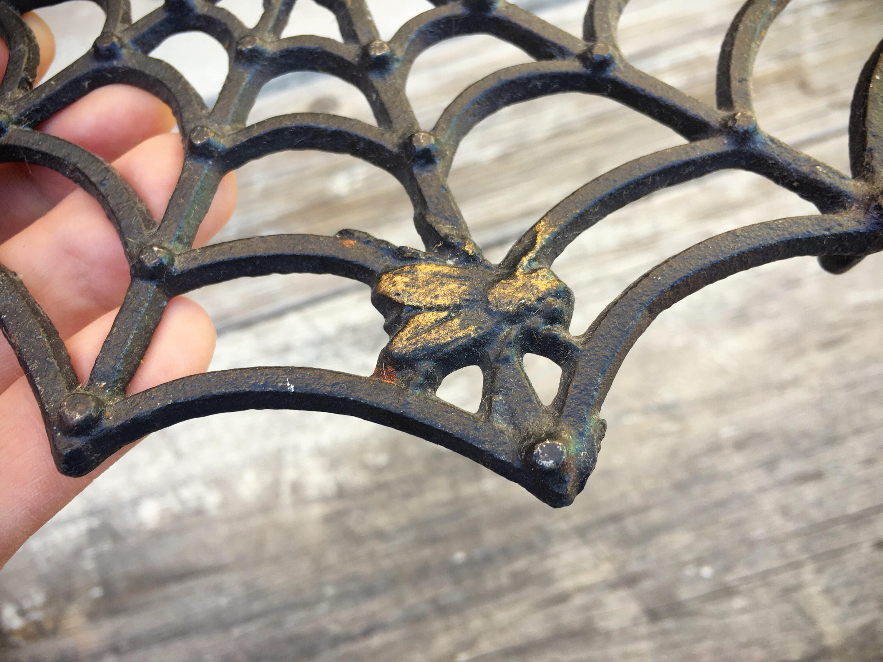 Cast iron spiderweb trivet hot plate spoon rest Halloween decor