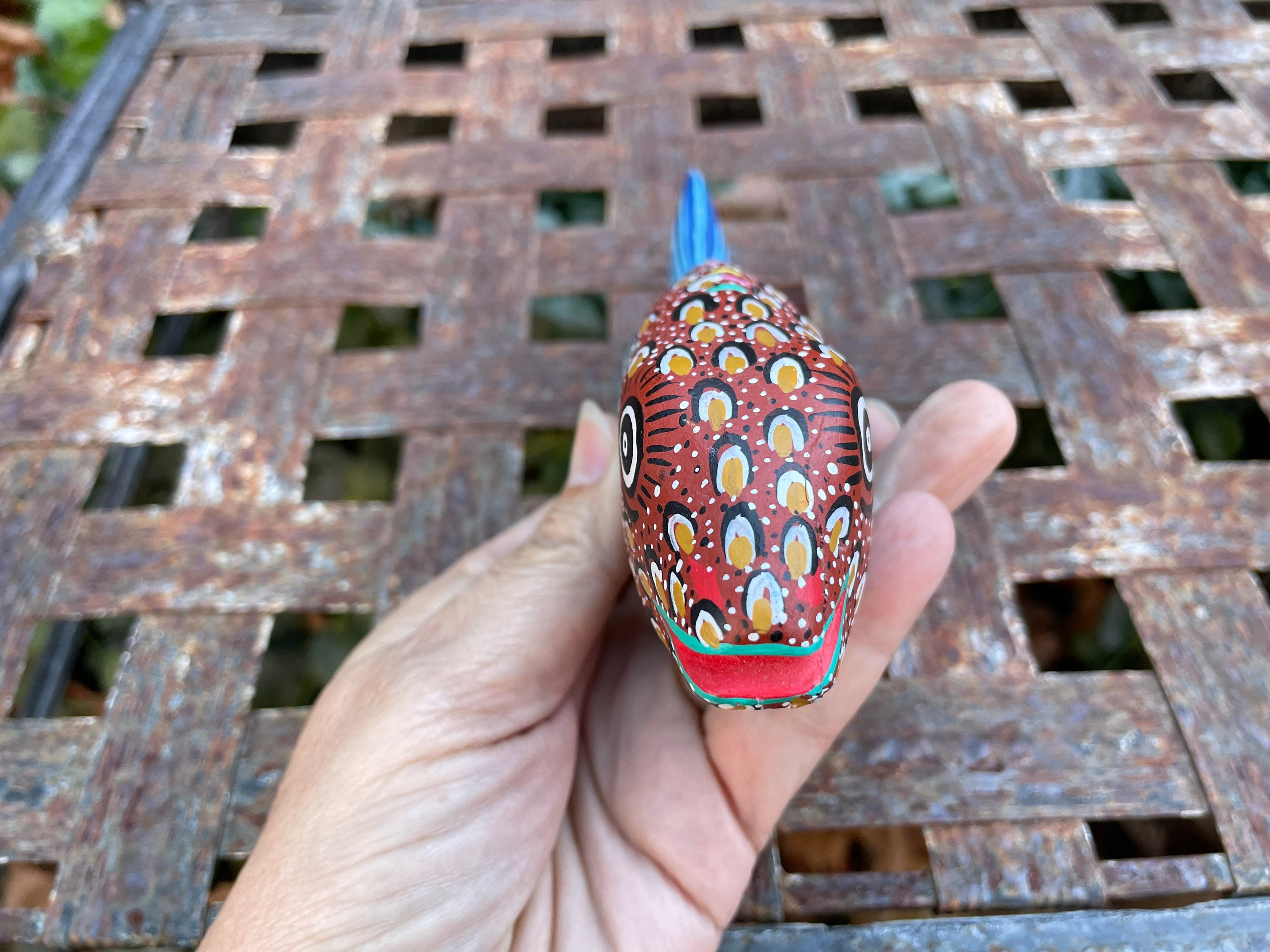 Small Oaxaca Alebrije Fish by Manuel Jimenez Hernandez, Painted Wood ...