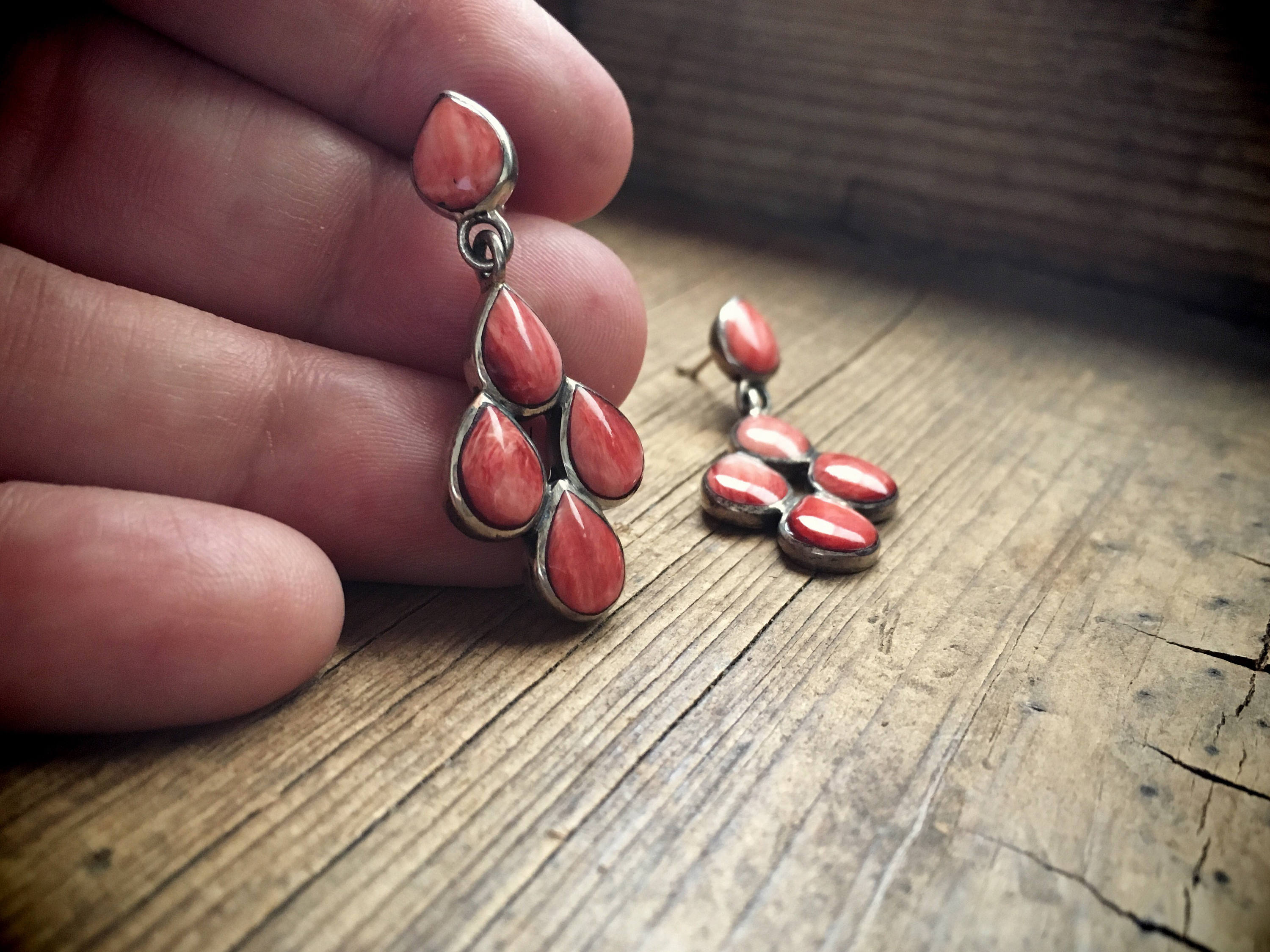 Vintage Southwestern sterling silver spiny oyster earrings Southwestern ...
