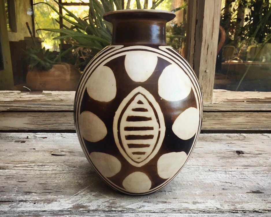 Pottery Vase from Peru, Southwestern Decor, Shelf Display, Ceramic Vase ...