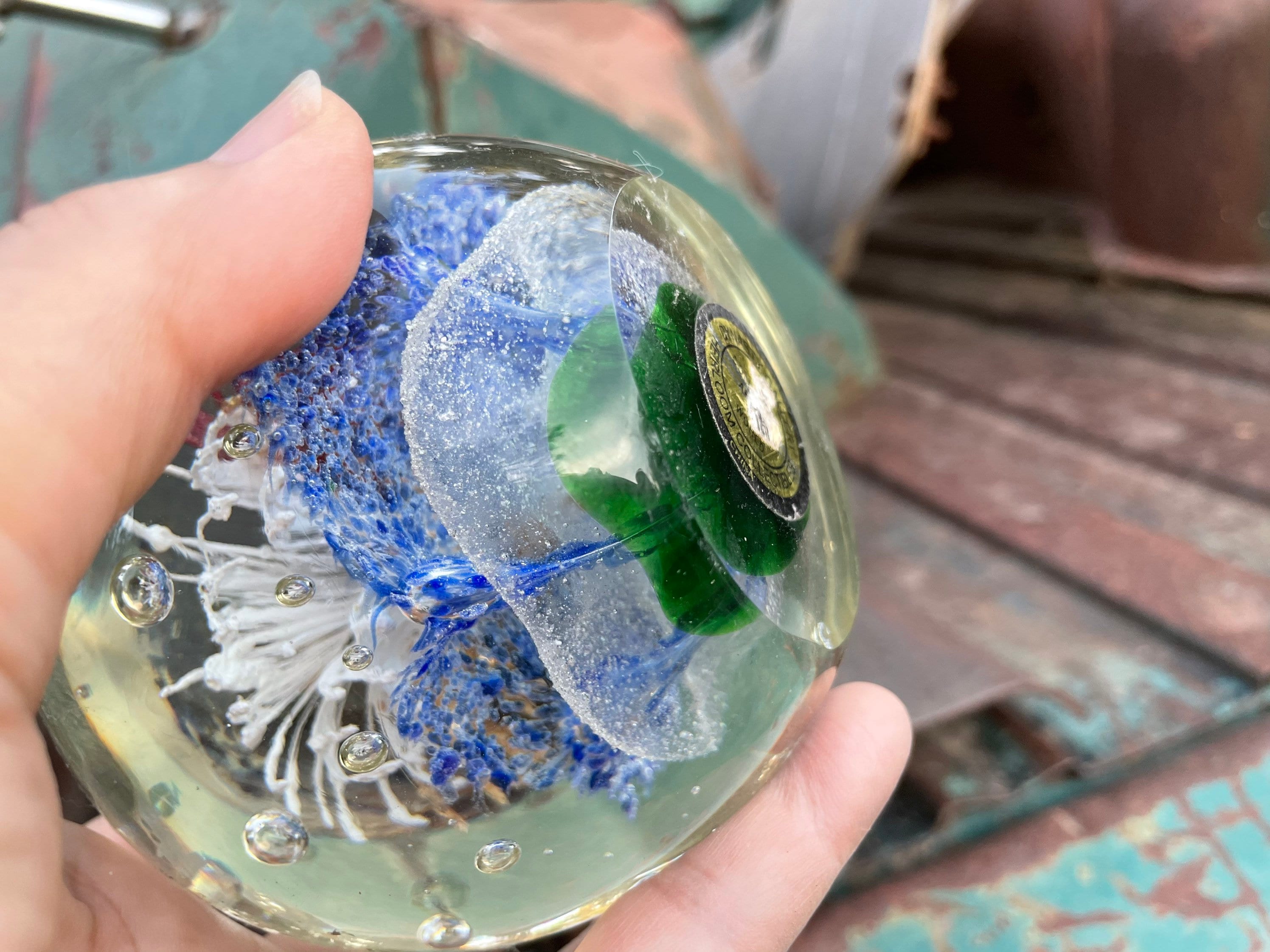 Vintage Dynasty Gallery Art Glass Paperweight Suspended Fountain with ...