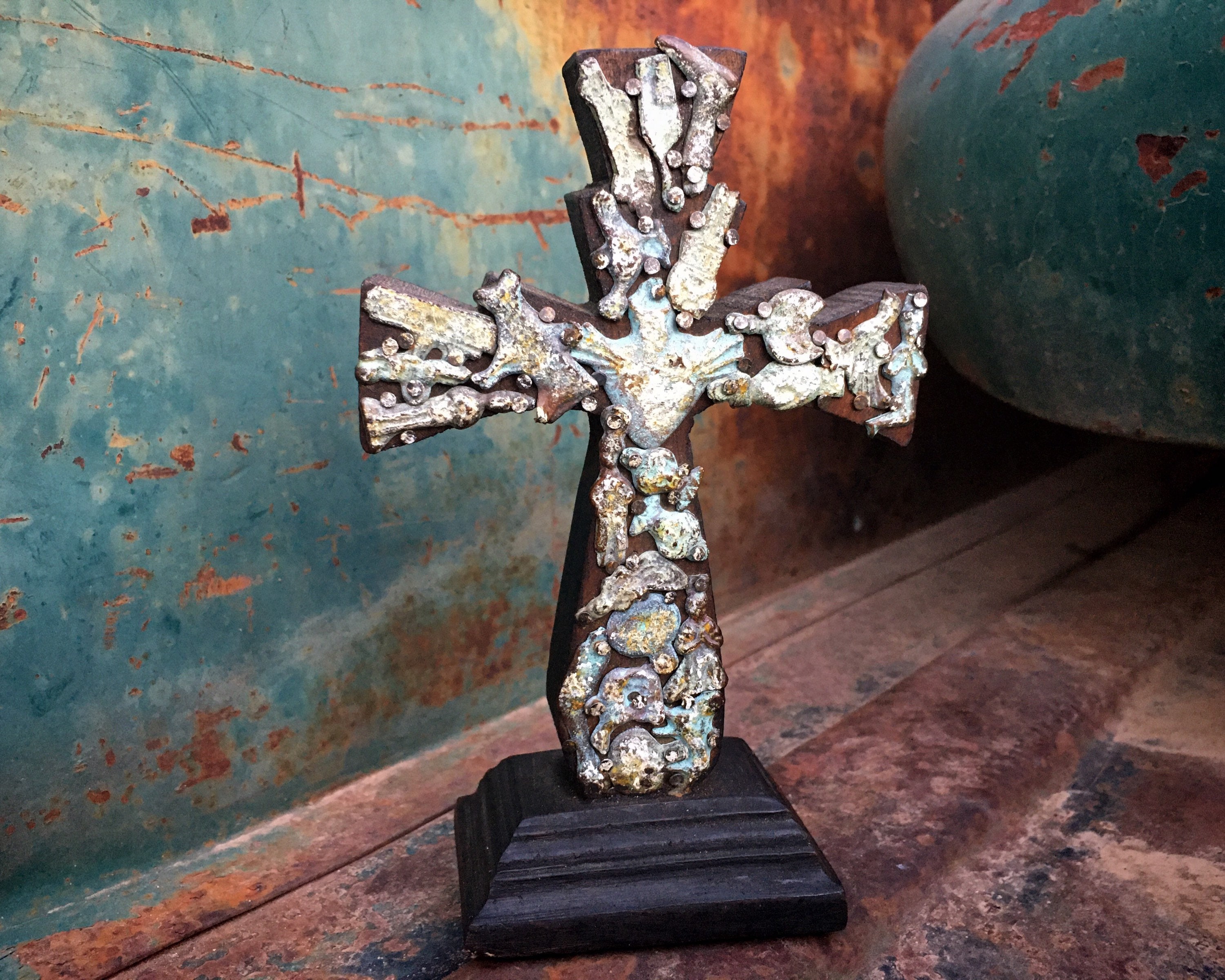 Small Mexican Milagro Cross on Stand with Miracle Art Religious Medals ...