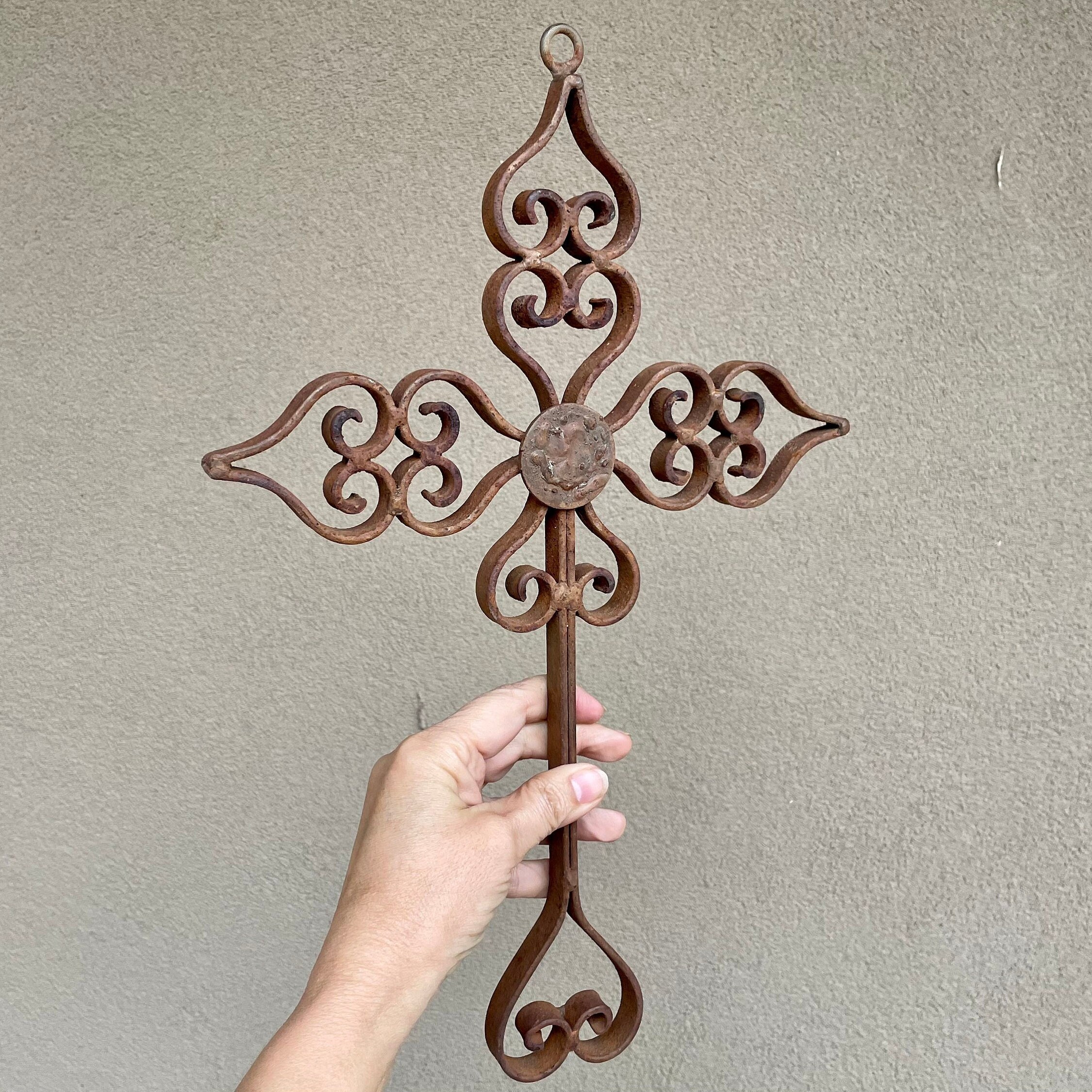 Vintage Distressed Rustic Metal Cross Wall Hanging Crucifix ...