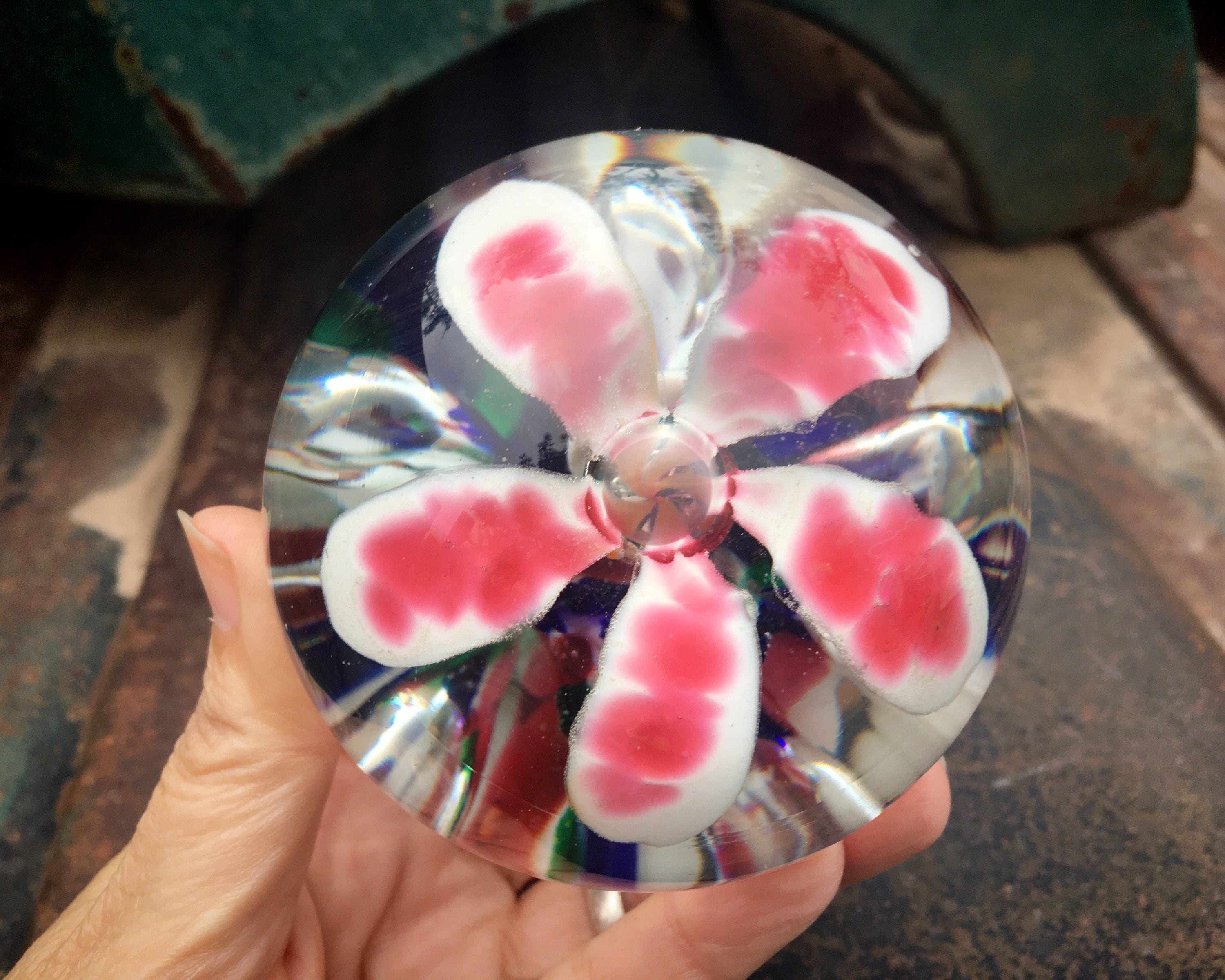 Vintage St. Clair Art Glass Paperweight Pink Iris Flower Clear Purple ...
