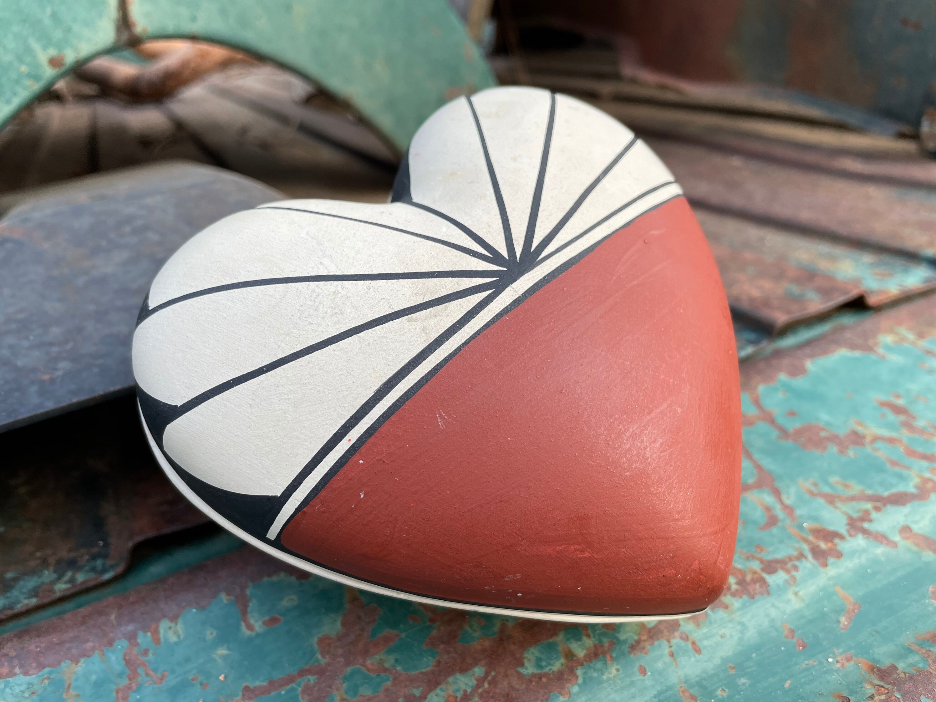 1993 Pottery Heart Trinket Box Signed Acoma New Mexico, Mold Poured ...