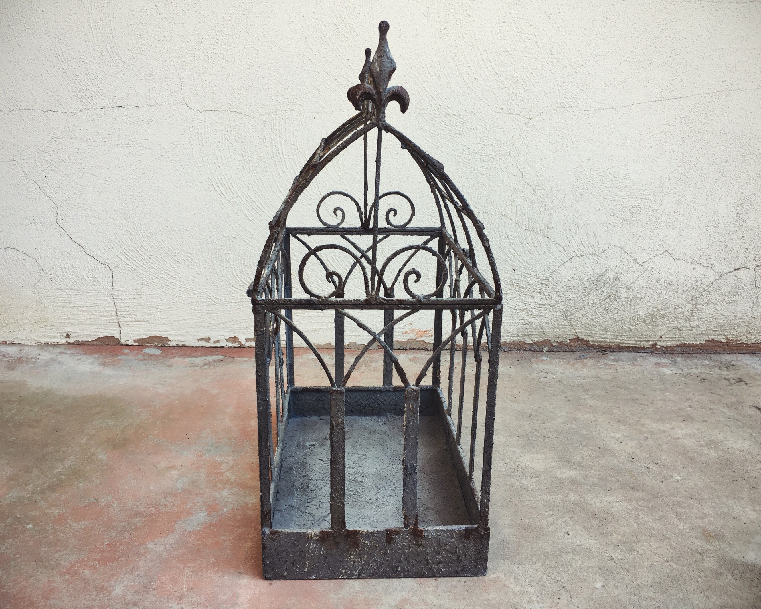 Vintage Rustic Metal Cage or Church Frame for Centerpiece at Wedding or ...