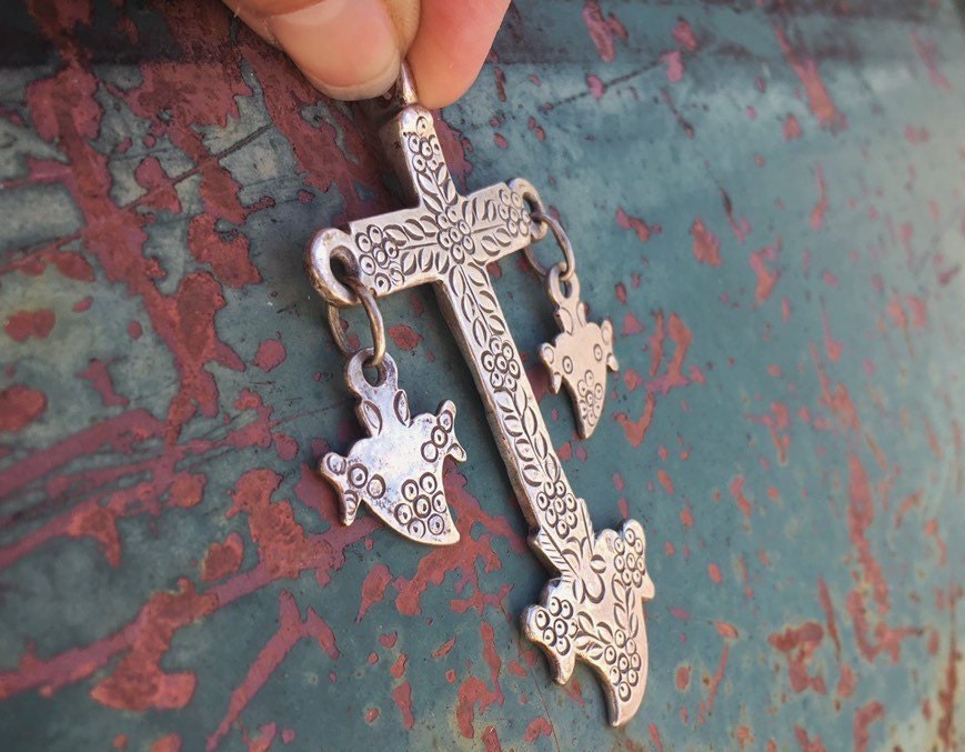 1940s 28g Silver Chachal Cross with Sacred Heart Milagros, Indigenous ...