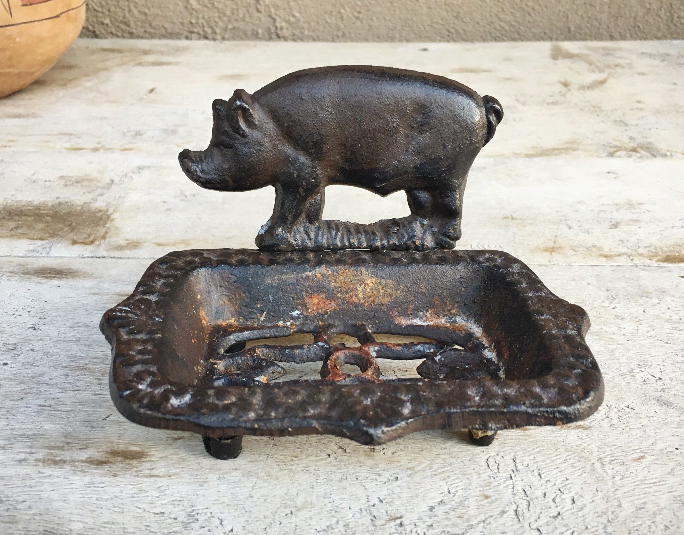 Rusty Cast Iron Pig Soap Dish, Rustic Bathroom Decor, Cottage Chic ...