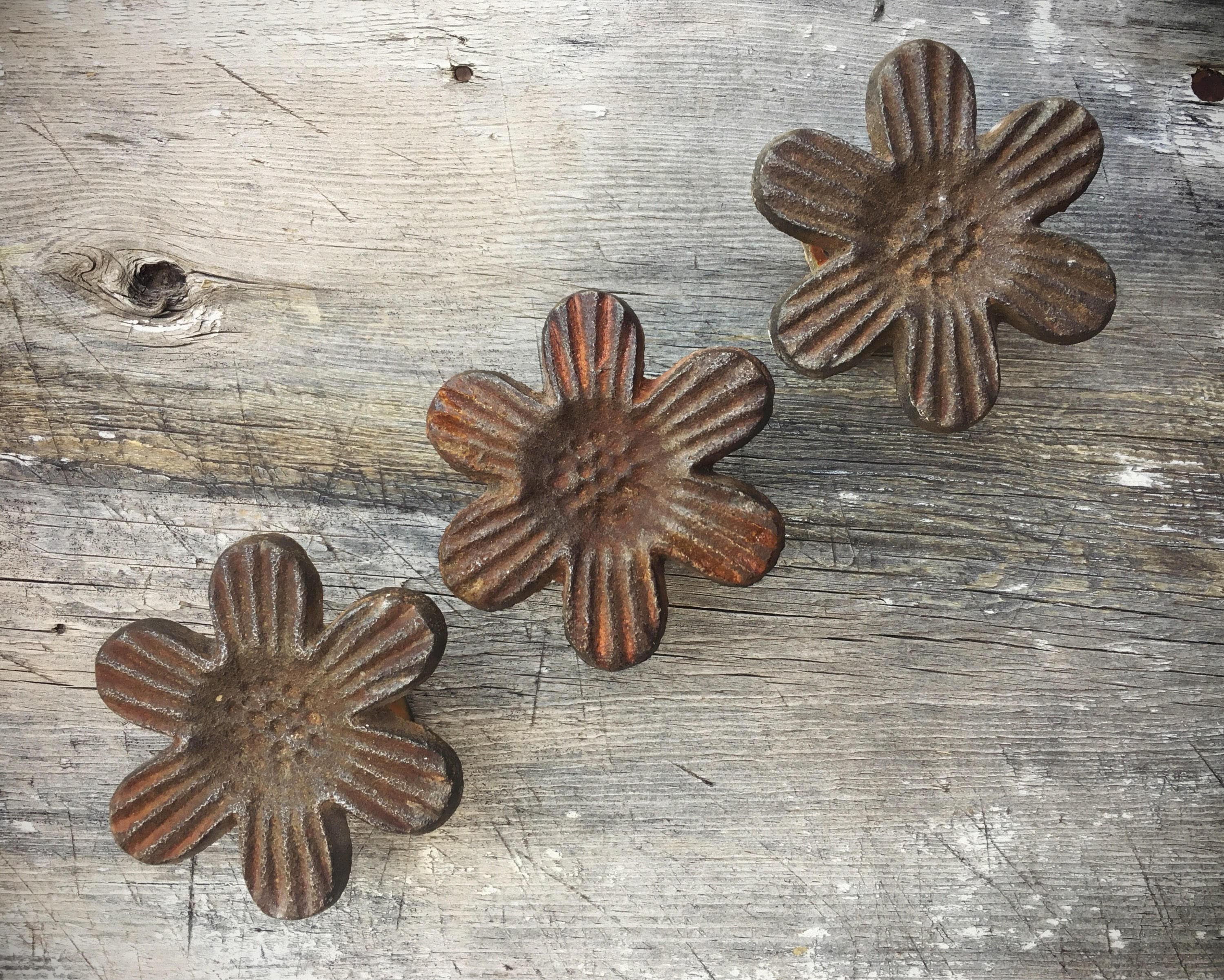 Set of Three Cast Iron Wall Mount Hooks, Flower Hooks, Architecture ...
